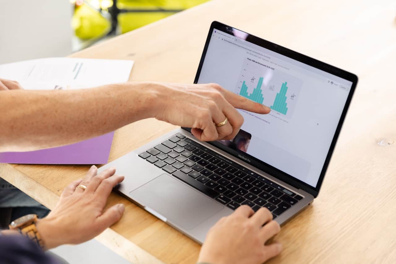 Negativer Strompreis einfach erklärt: Das steckt dahinter